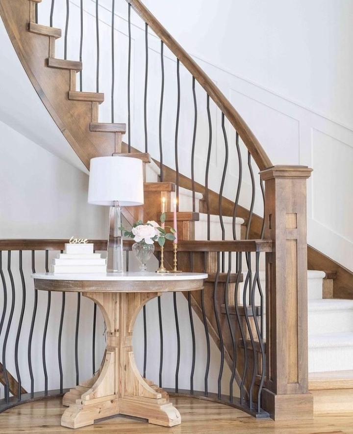 Beautiful Staircase Ideas For A Show-Stopping Entrance - Style Your ...