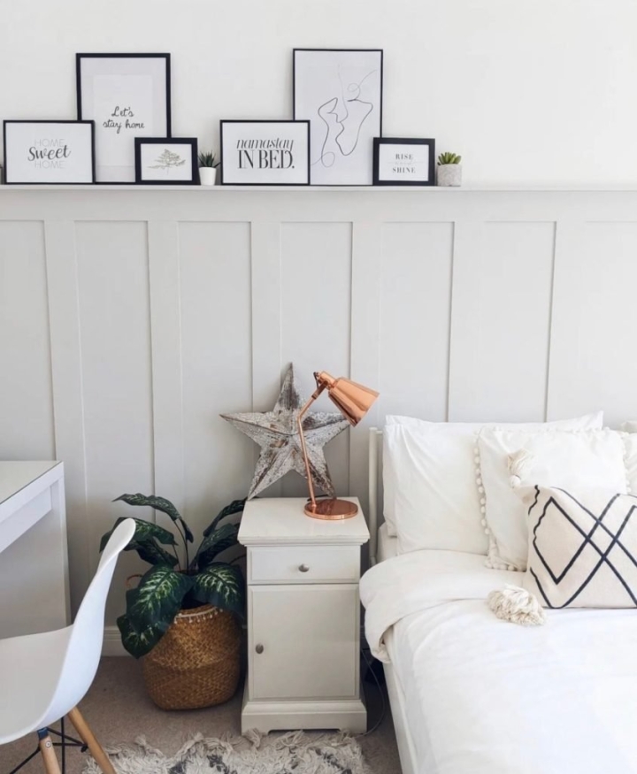 13 Beautiful Bedroom shelf panelling ideas - Style Your Sanctuary