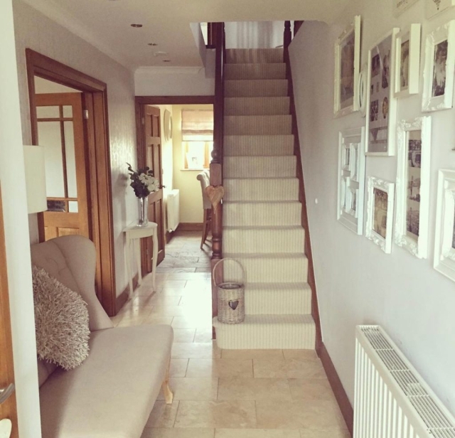 5 Cream Hallway Ideas To Make Your Space Welcoming - Style Your Sanctuary