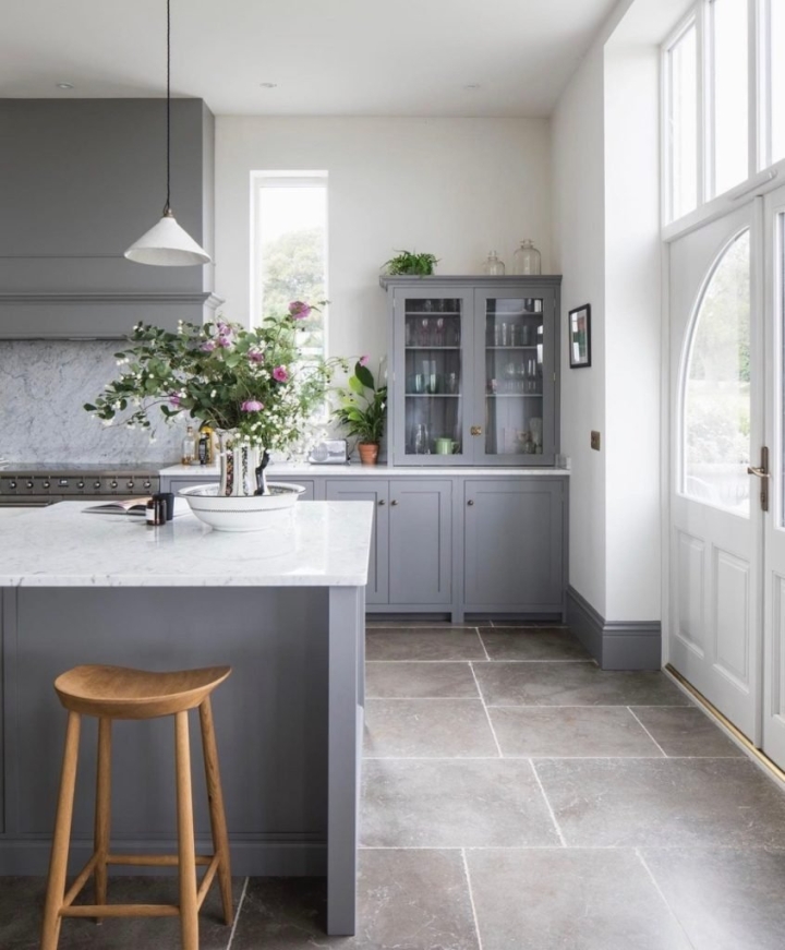 Ideas to make a grey kitchen feel warm and homely - Style Your Sanctuary