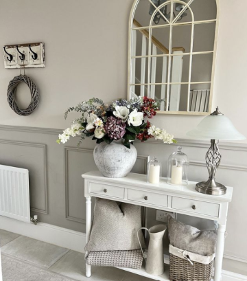 10 reasons why adding a console table to your hallway is a great idea ...