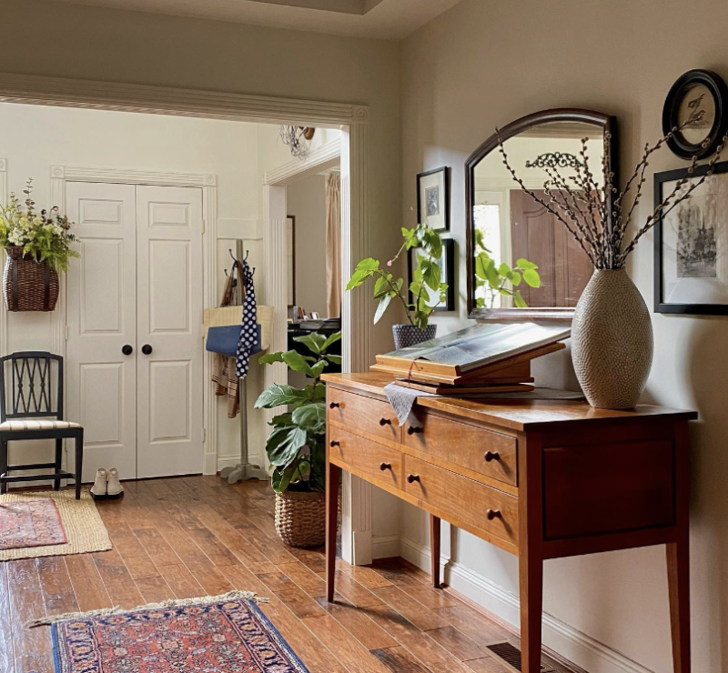 Contemporary Decor Style - Style Your Sanctuary